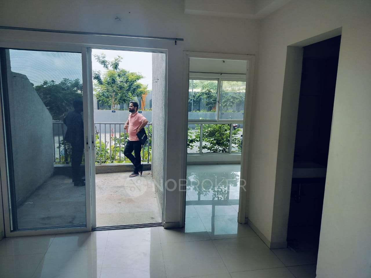 Godrej Hillside 1 Mahalunge Rent - WITHOUT BROKERAGE Semi-furnished 1 ...