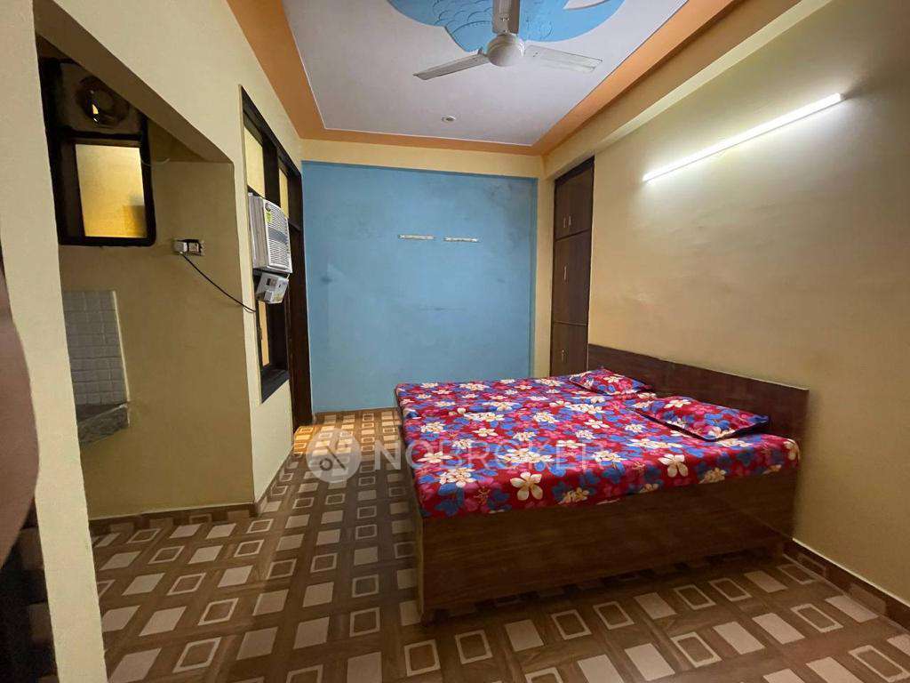 PG for BOTH in Sector 24 for Rs 12000 available Immediately | gurgaon ...