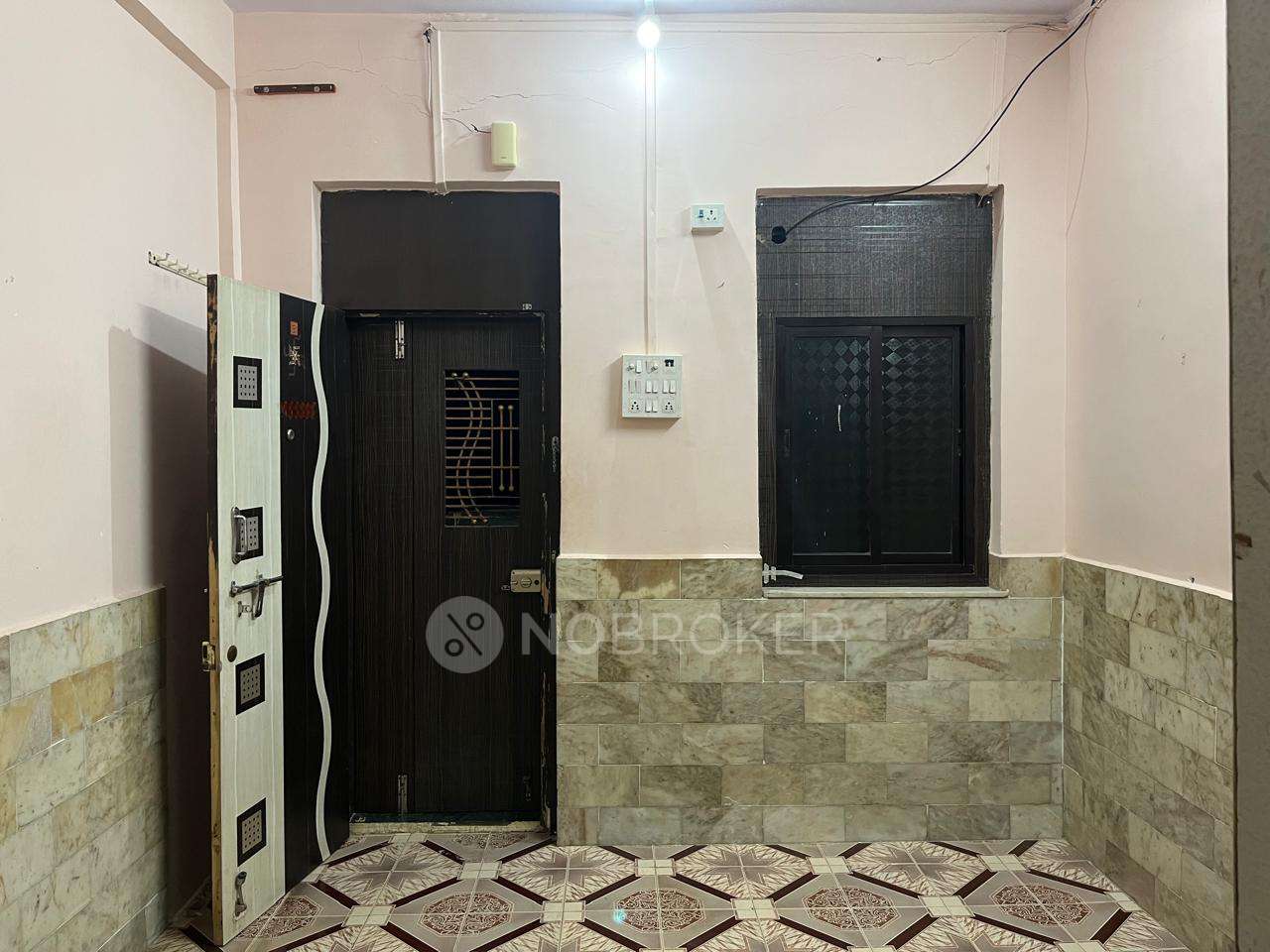 M.S BUILDING NO.19, 1ST FLOOR. CHEMBUR Chembur Colony Rent - WITHOUT ...