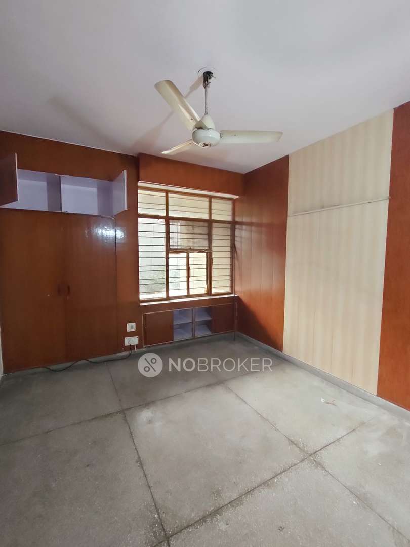 Green View apartment Rohini Sector 9 - Without Brokerage Semi-furnished ...