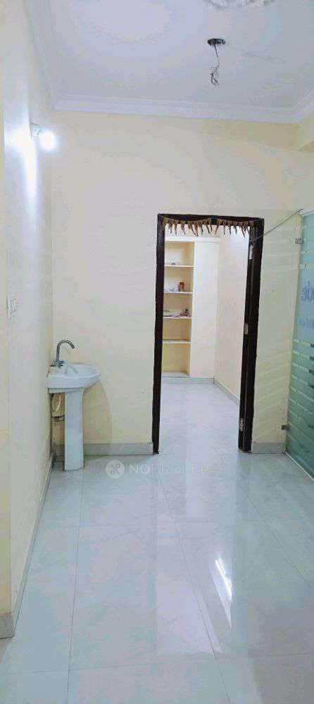 Independent House H.no-3-90/14, Saibaba colony 1k, near Hanuman temple, Gandi Maisamma, Domara ...