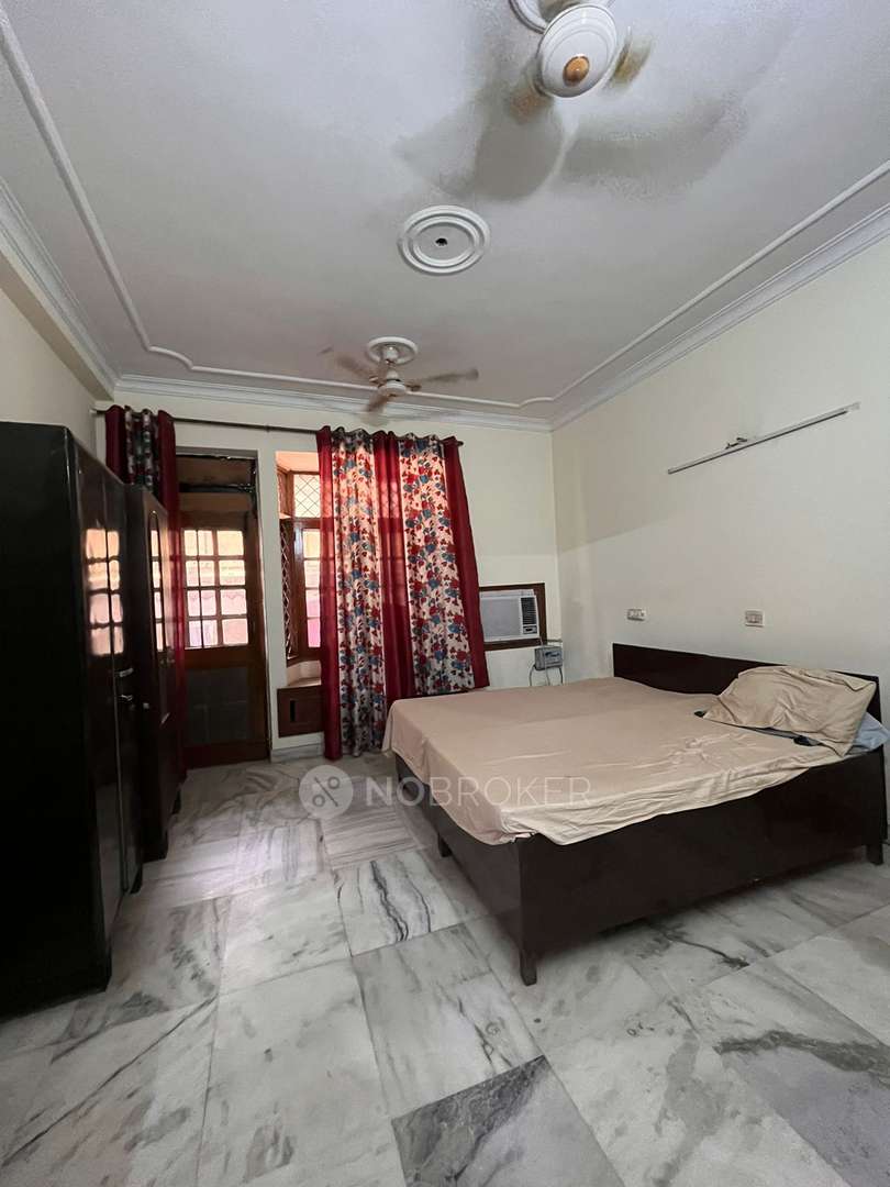 Independent House DLF Phase 2 Rent - WITHOUT BROKERAGE Fully furnished ...