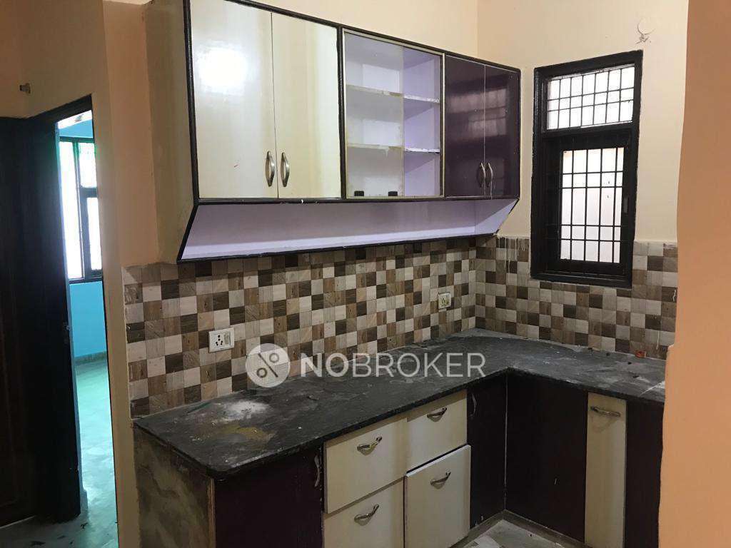 Rohini Sec 21 Rohini - Without Brokerage Unfurnished 2 BHK Flat for ...