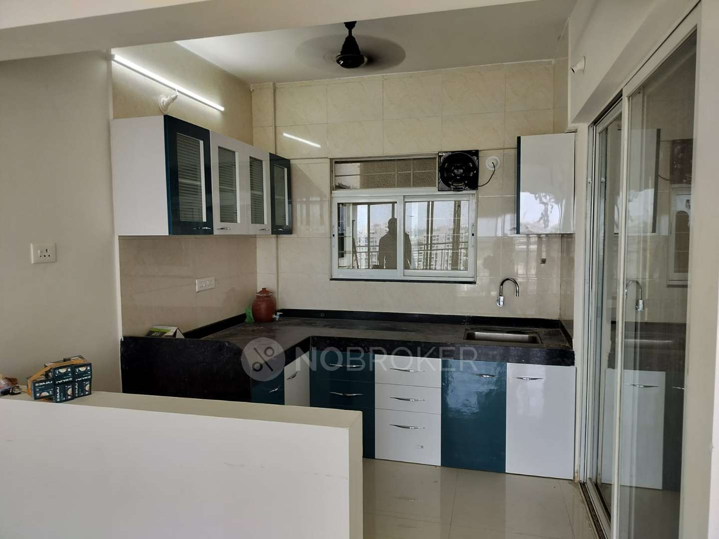 Mantra Insignia, Mundhwa Mundhwa Rent - WITHOUT BROKERAGE Semi ...