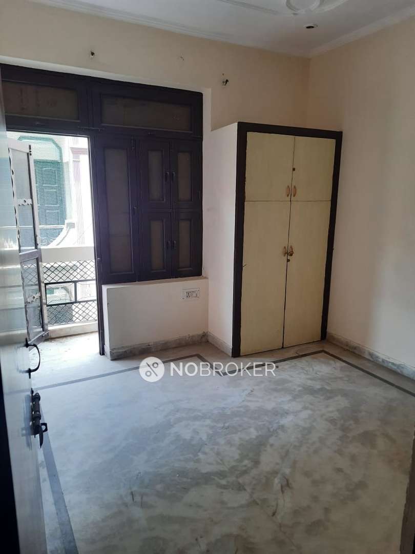 Standalone building Ashok Vihar Phase III Rent - WITHOUT BROKERAGE ...