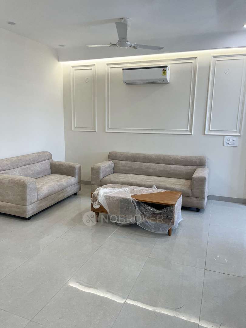 Sector 38 Sector 38 Rent - WITHOUT BROKERAGE Fully furnished 3 BHK ...