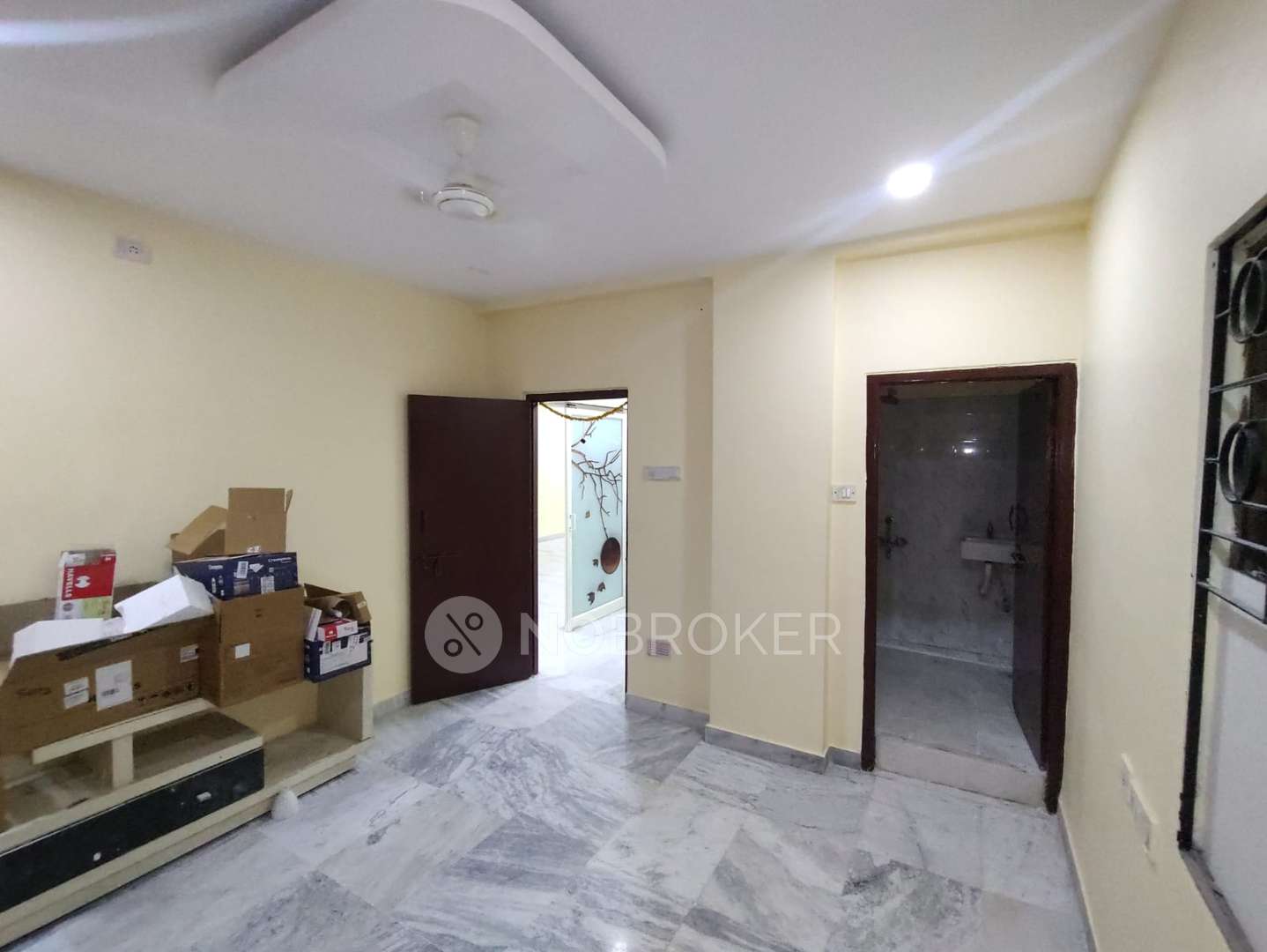 Sharda Fountain, Abids Abids Rent - WITHOUT BROKERAGE Semi-furnished 3 ...
