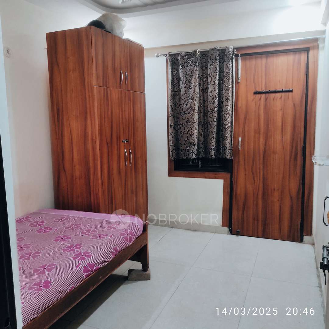 Property for rent in Bisrakh Jalalpur for Rs 18000 available from Mar 31, 2025