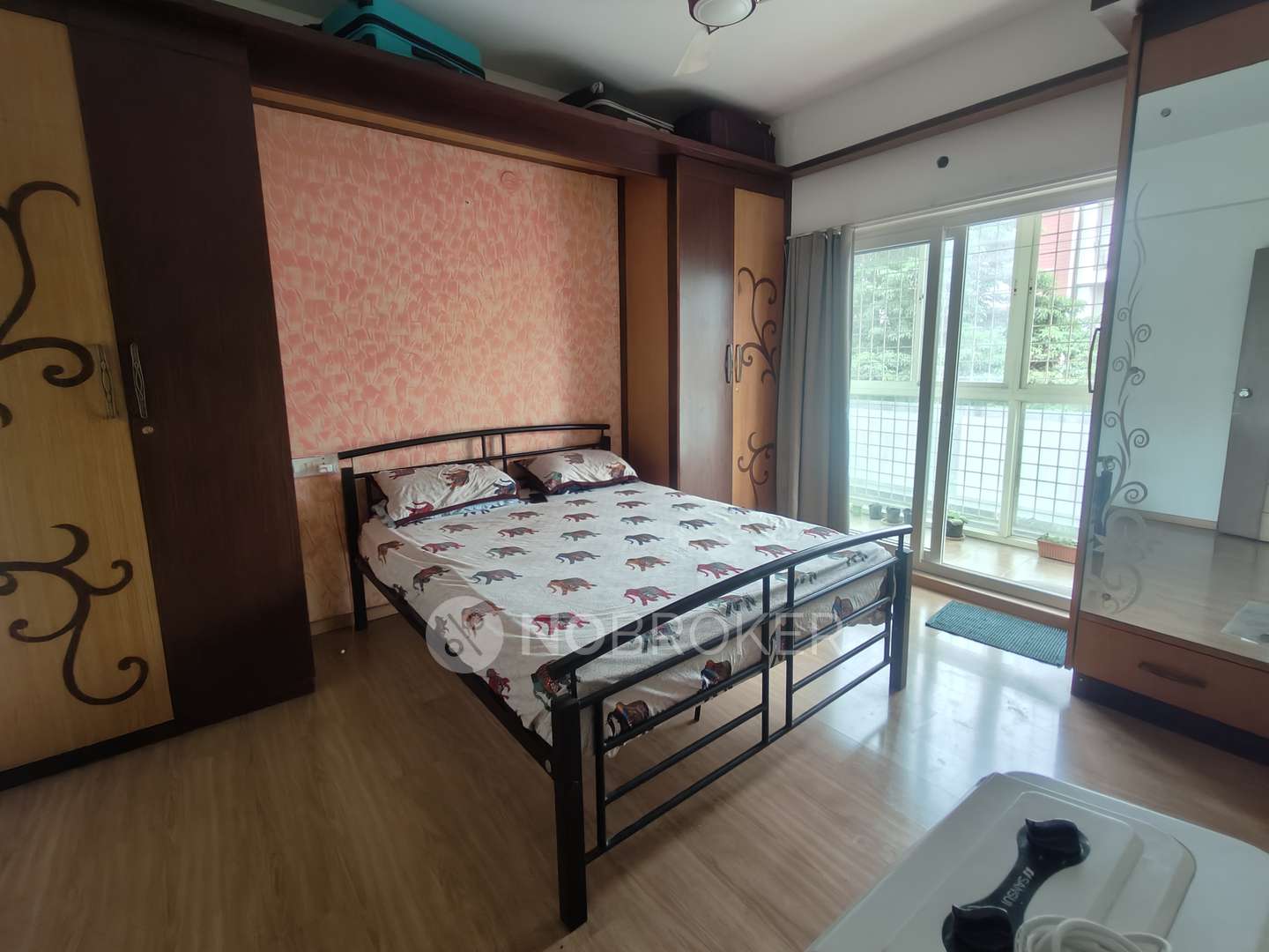 V Venture Golden Heights, Hare Krishna Rd, DLF Newtown,Akshayanagar ...