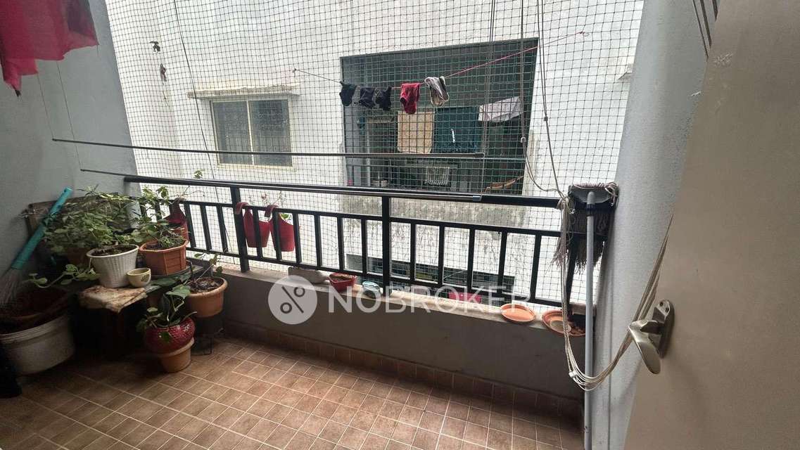 Radiant Lake View Krishnarajapuram - Without Brokerage Semi-furnished 2 ...