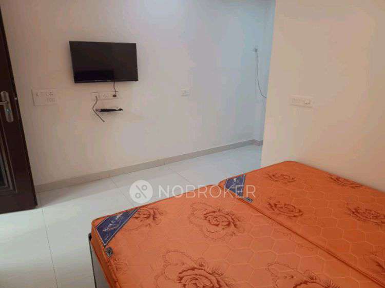 standalone building DLF Phase 5 Sector 53 Rent - WITHOUT BROKERAGE ...