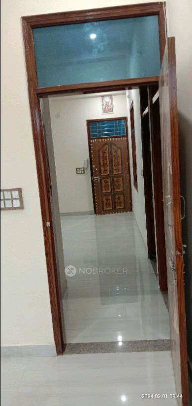 sec 22 rohini delhi Begum Pur Rent - WITHOUT BROKERAGE Semi-furnished 3 ...