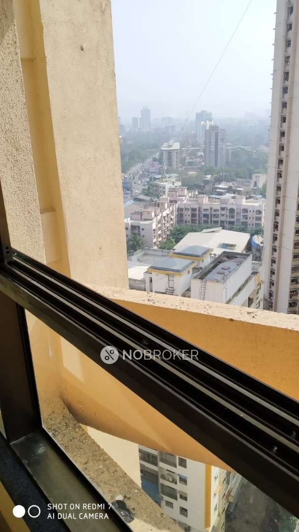 Hubtown Greenwoods E Wing Pokharan Rd Number 1 Opposite Thikani ...