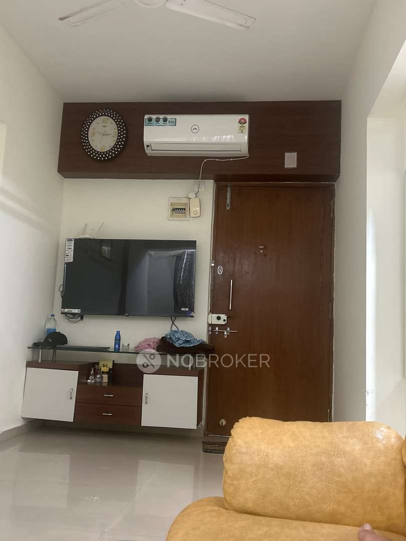 Mauli Omkar Malad East - Without Brokerage Fully furnished 1 BHK Flat ...