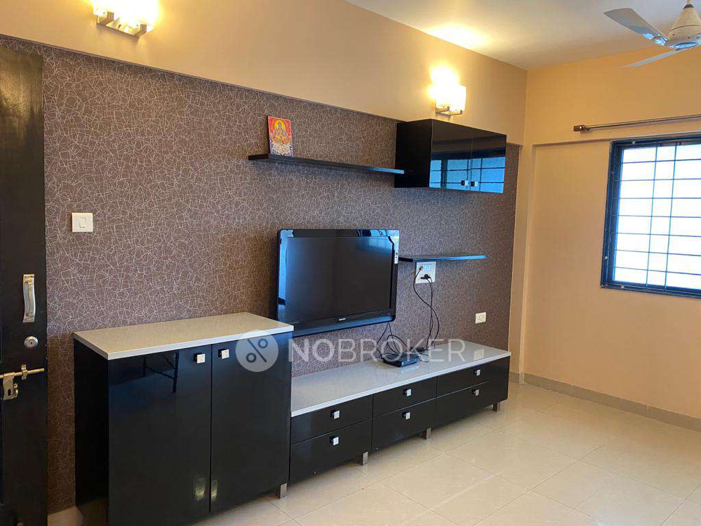 Magarpatta City Iris, Hadapsar Hadapsar Rent - WITHOUT BROKERAGE Fully ...