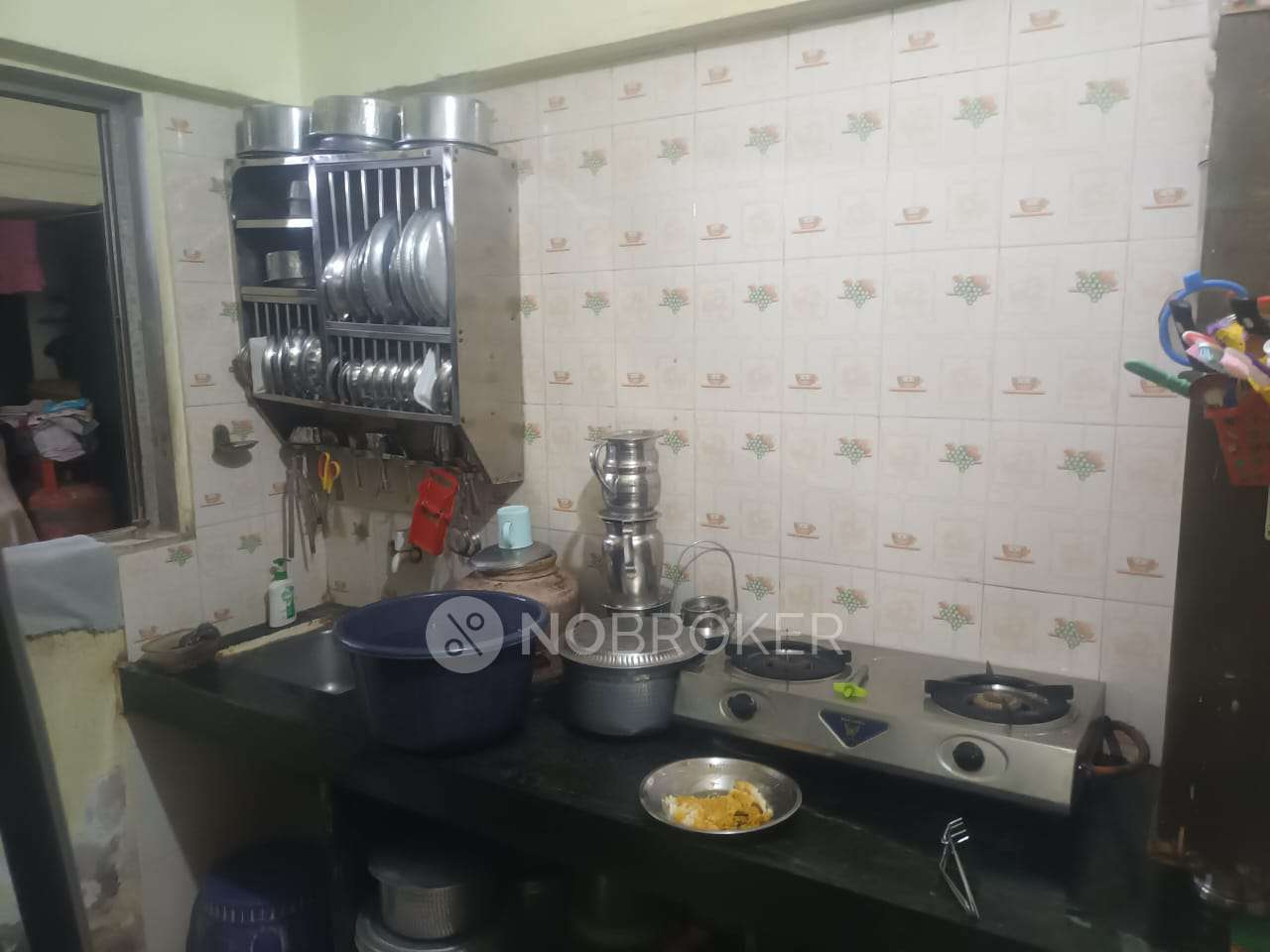 Ekta co operative housing society Agripada - Without Brokerage Semi ...