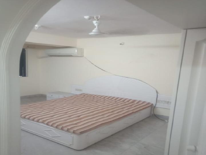 Elco arcade Bandra West - Without Brokerage Semi-furnished 3 BHK Flat ...