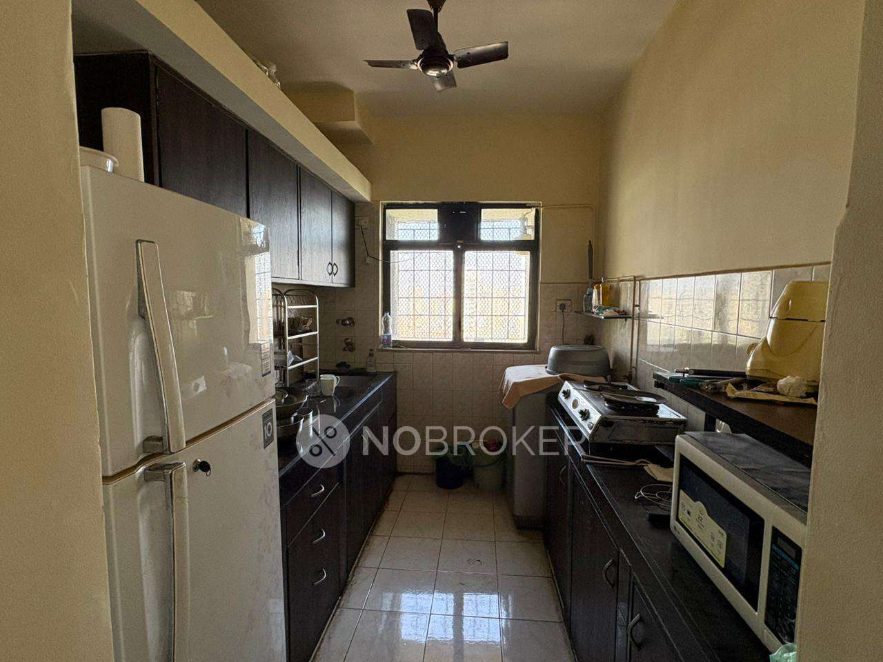 Runwal Centre Chembur - Without Brokerage Semi-furnished 2 BHK Flat for ...