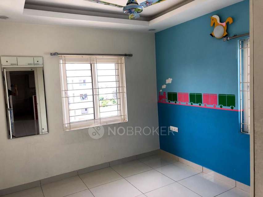 Aparna Cyberzon Aparna CyberZon - Without Brokerage Semi-furnished 3 ...