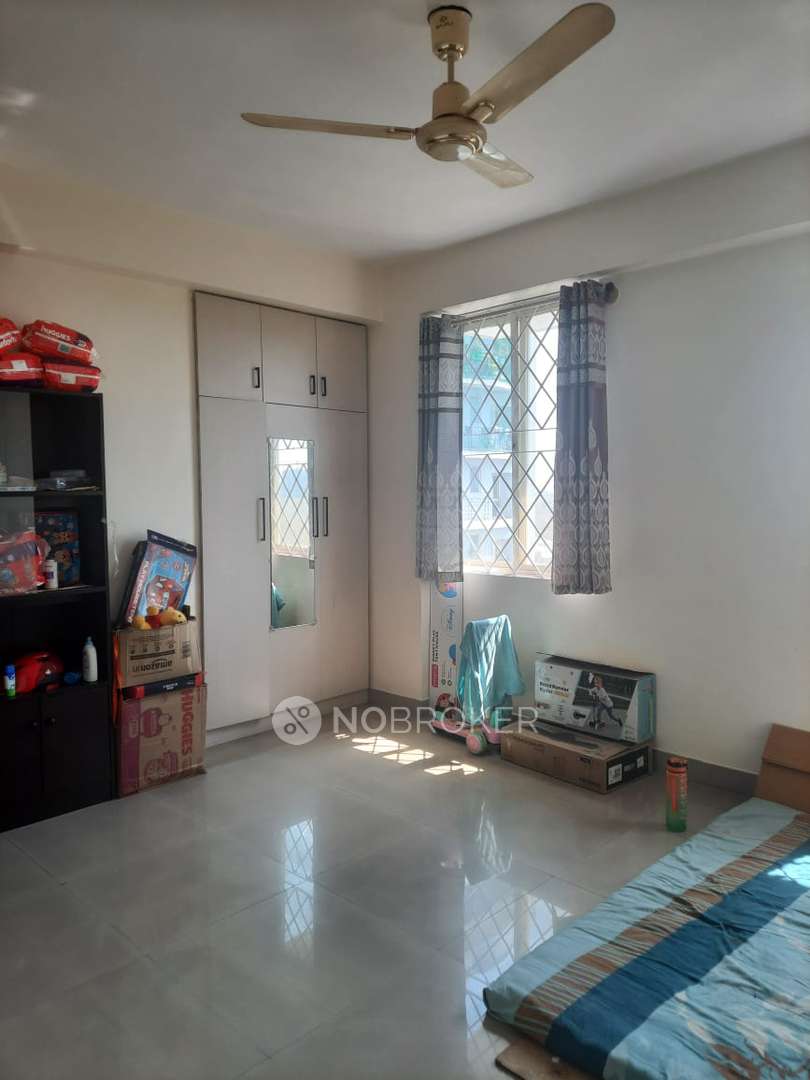 Jal Vayu Heights, Peenya Peenya Rent - WITHOUT BROKERAGE Semi-furnished 4 BHK Rental Flat in Jal ...