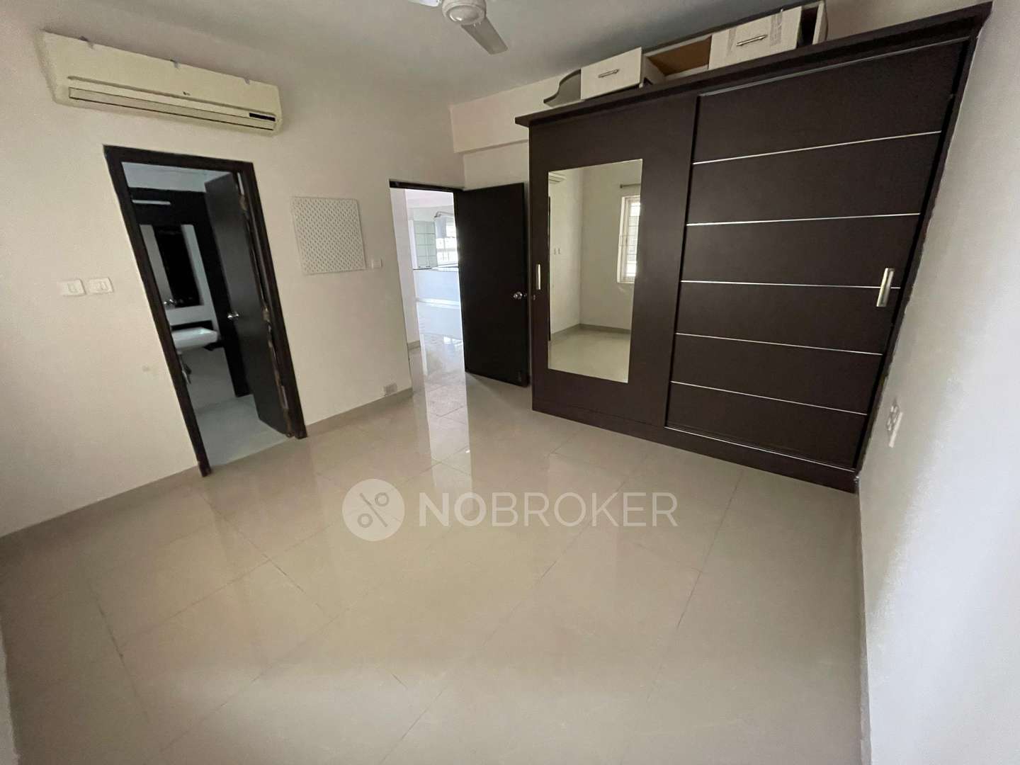 Ramky Towers, Gachibowli, Hyderabad Ramky Towers Rent - WITHOUT BROKERAGE Semi-furnished 3 BHK ...