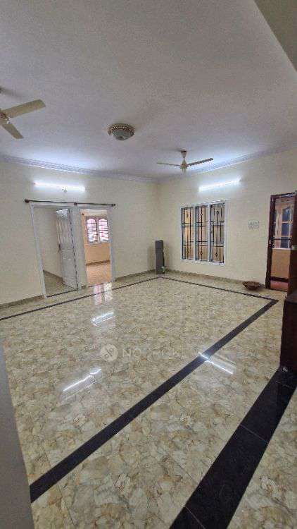 Khan Heights HSR Layout Rent - WITHOUT BROKERAGE Semi-furnished 3 BHK ...