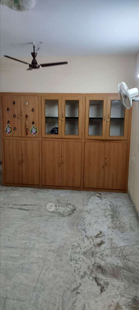 Chandra Apartment T. Nagar Rent - WITHOUT BROKERAGE Semi-furnished 2 ...