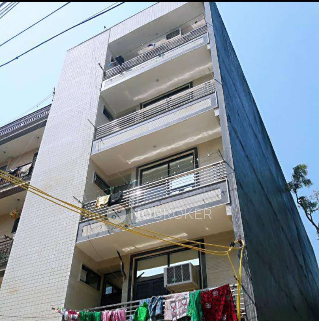 Rising h Nawada Majra Rent - WITHOUT BROKERAGE Semi-furnished 3 BHK Rental Flat in Rising h ...