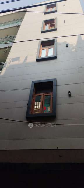 PG for MALE in Ram Datt Enclave for Rs 4000 available Immediately | delhi | nobroker.in