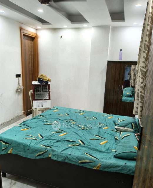 PG for MALE in Ram Datt Enclave for Rs 4000 available Immediately | delhi | nobroker.in