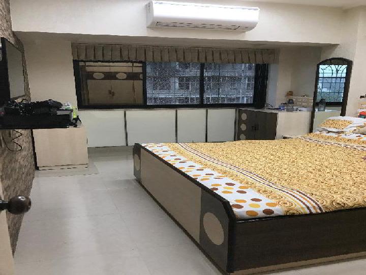 Express Apartments Yari Road, Versova - Without Brokerage Fully ...