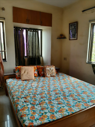 bajaj house Park Town - Without Brokerage Semi-furnished 3 BHK Flat for ...