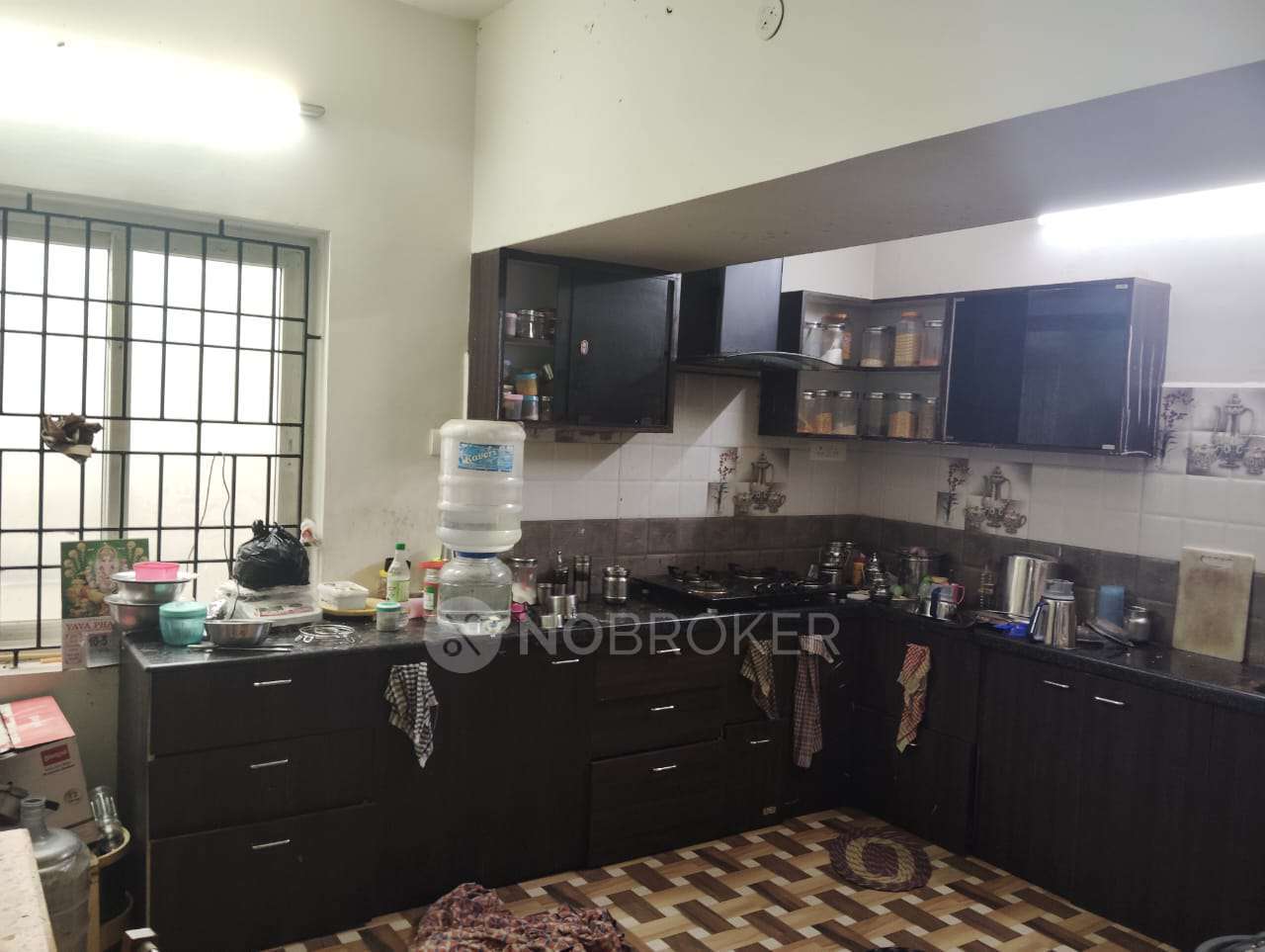 Mayuskha Flat Chrompet(2nd floor no lift ) Chromepet(only veg Family allowed) Rent - WITHOUT ...